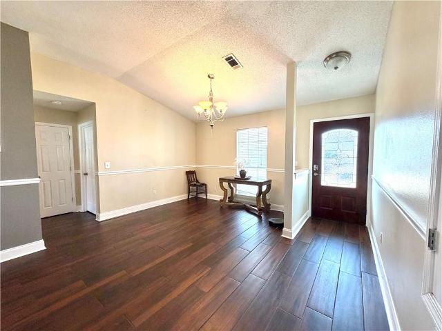 2753 Foliage Drive