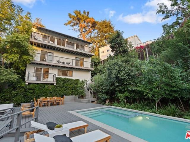 2753 LA Cuesta Dr, Los Angeles, CA 90046