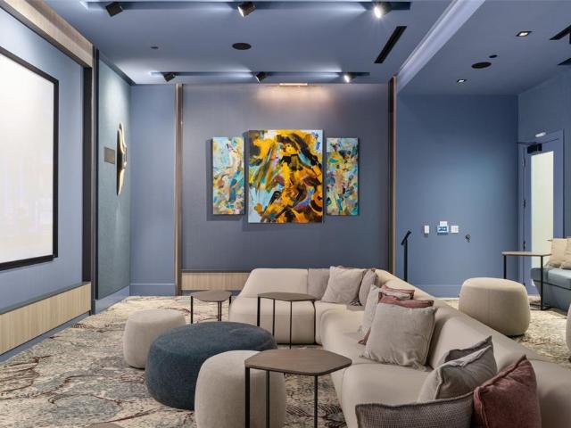 275 1st Ave S, Unit 4002, St. Petersburg, FL 33701 | MLS #TB8511
