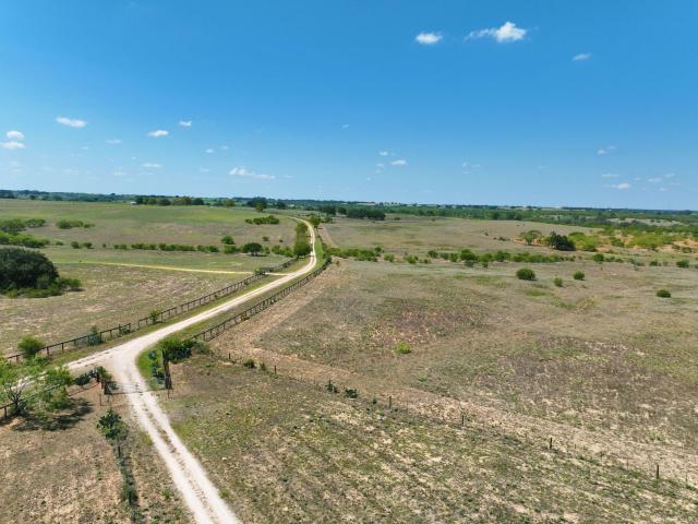 275.44+/ Acres Hermosos Robles Ranch, Wilson County 1650 County Road 112, Floresville, US, TX