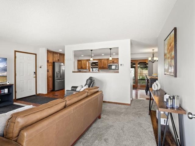 275 Crescent Drive
