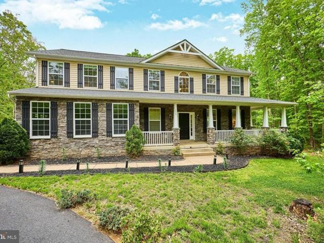 275 Cropp Rd, Fredericksburg, VA 22406