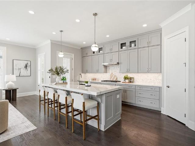 275 Braeden Way