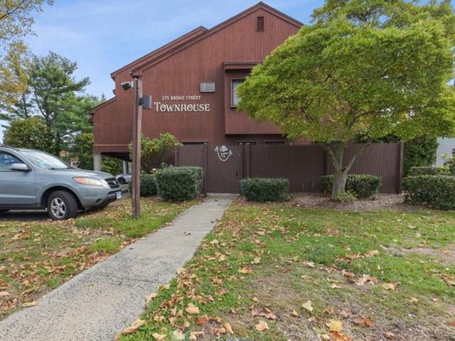 275 Broad St Apt 9, Meriden, CT 06450