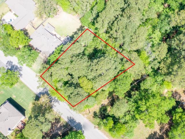 275 Broadmoor Dr, Huntsville, TX 77340 | MLS #67766 | Compass