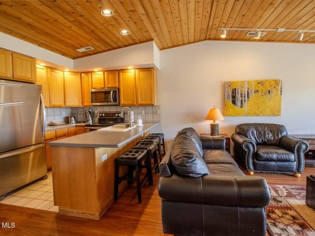 275 GCR 4421 Unit 7, Grand Lake, CO 80447