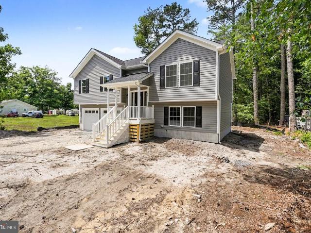 275 Greenway Dr