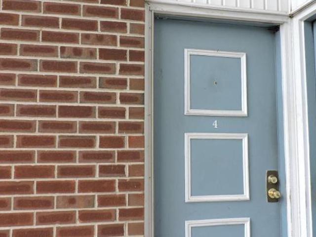 275 Green St #4G4, Beverly, NJ 08010