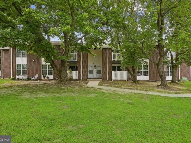 275 Green St Apt 5P3, Edgewater Park, NJ 08010