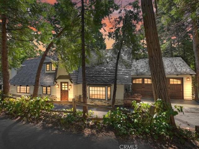 275 Greenleaf Ln, Lake Arrowhead, CA 92352