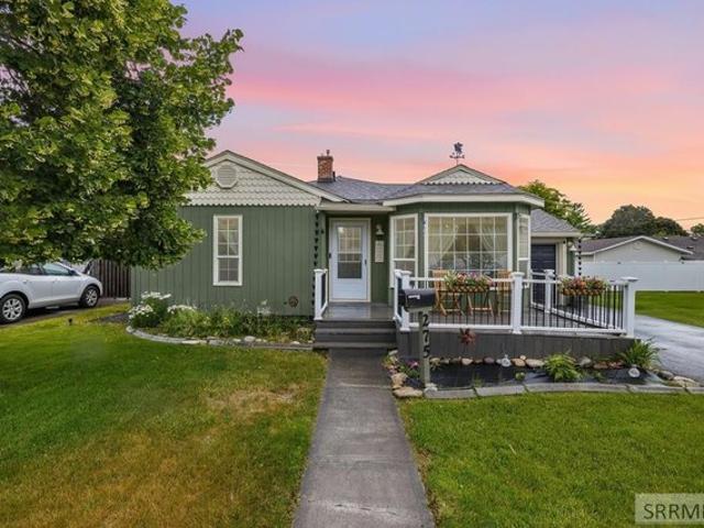 275 E 23rd St, Idaho Falls, ID 83404