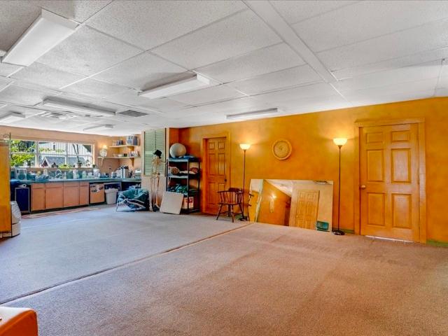 275 E Huntsville Road
