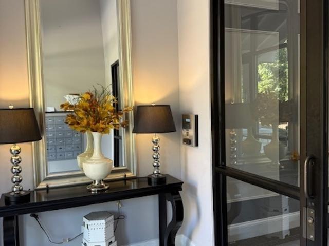 275 E Railroad Avenue # 206