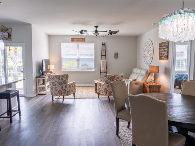 275 Forestbrook Cove Circle