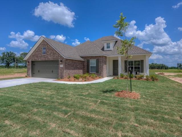275 Ferry Lake Dr, Bossier City, LA 71111