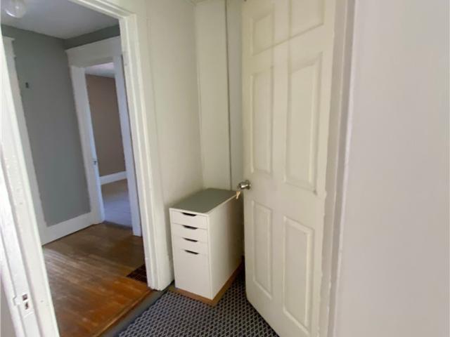 275 Heath Terrace