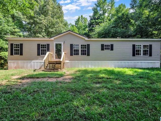 275 Oak Hill Cir, Trussville, AL 35173