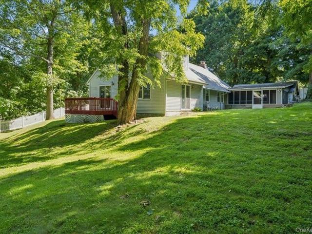 275 Old Tarrytown Rd, White Plains, NY 10603