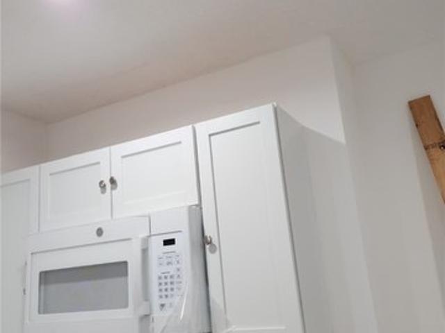 275 Linden Ave, Dayton, OH 45403
