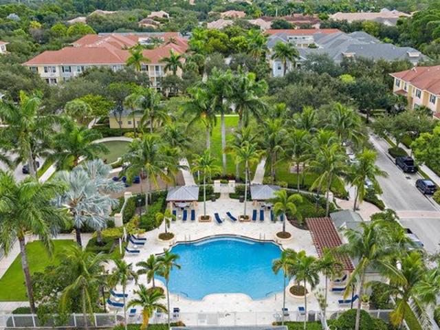 275 Murcia Dr Apt 202, Jupiter, FL 33458