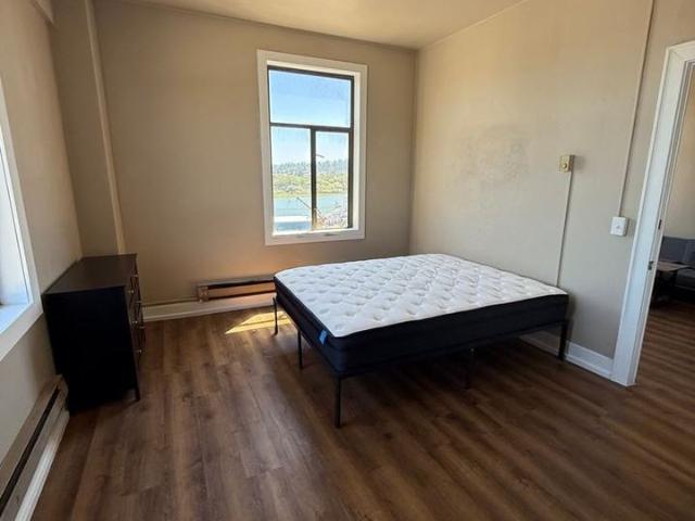 275 N Broadway Studio Apartment for Rent at 275 N Broadway, Coos Bay, OR 97420