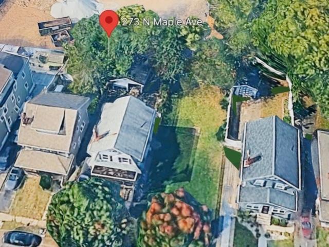 275 N Maple Ave