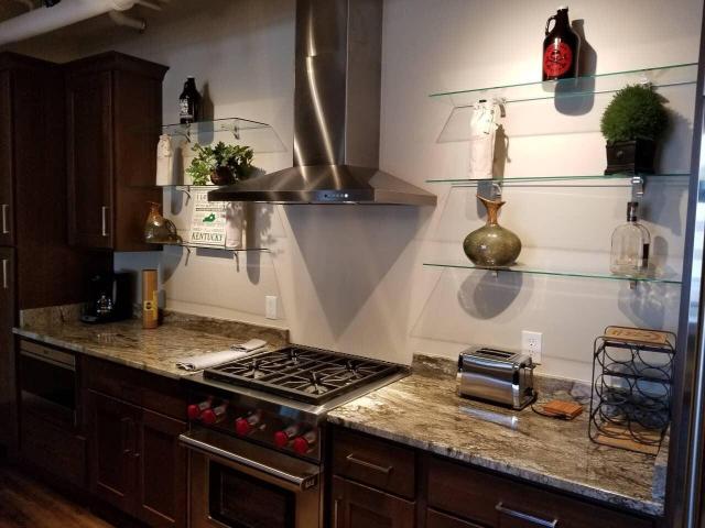 275 S Limestone # 115