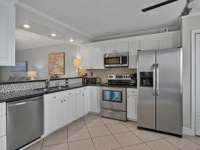 275 Palm Ave Apt A407, Jupiter, FL 33477