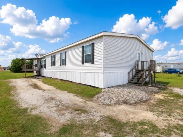 275 Road 5132, Cleveland, TX 77327