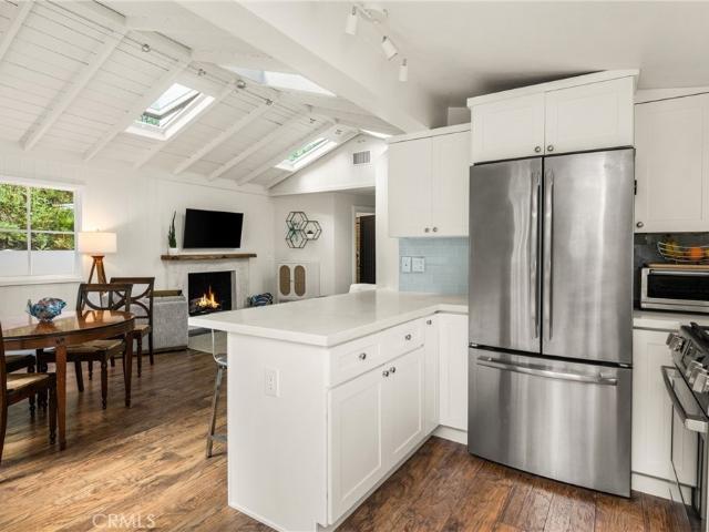 275 Woodland Dr, Laguna Beach, CA 92651 | MLS #LG26078