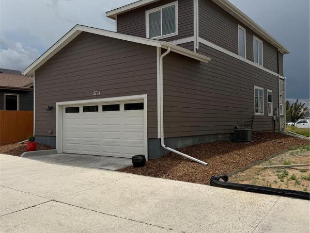 2764 Simpre Way