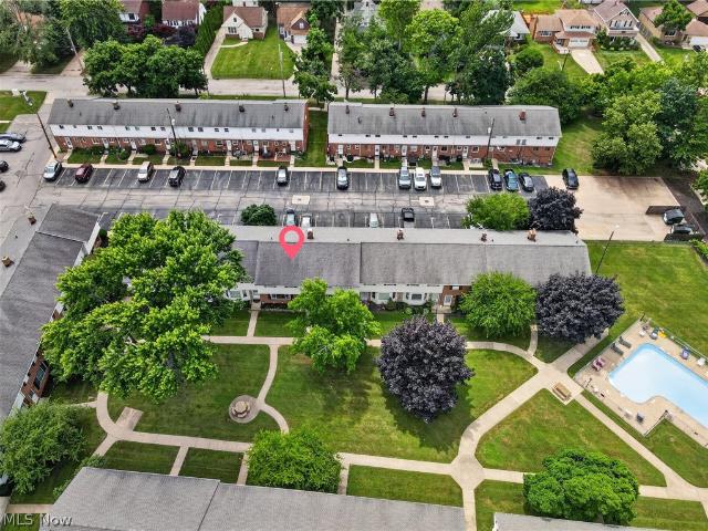27651 Lake Shore Boulevard C4