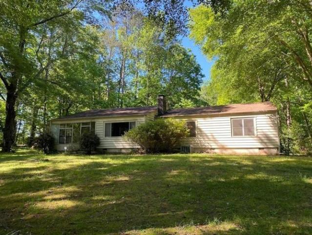 2765 Oakridge Ln, East Point, GA 30344