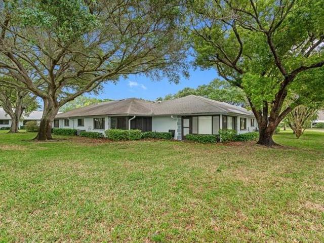 2765 Countryside Blvd #106, Clearwater, FL 33761