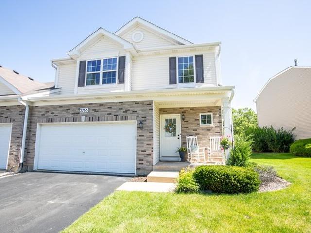 2765 Crooker Dr, Yorkville, IL 60560