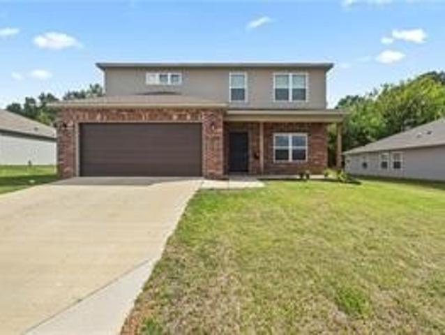 2765 W Emil Dr, Fayetteville, AR 72704