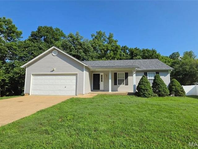 2765 Whitecreek Ln, Imperial, MO 63052