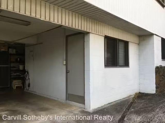 2766 Manoa Rd