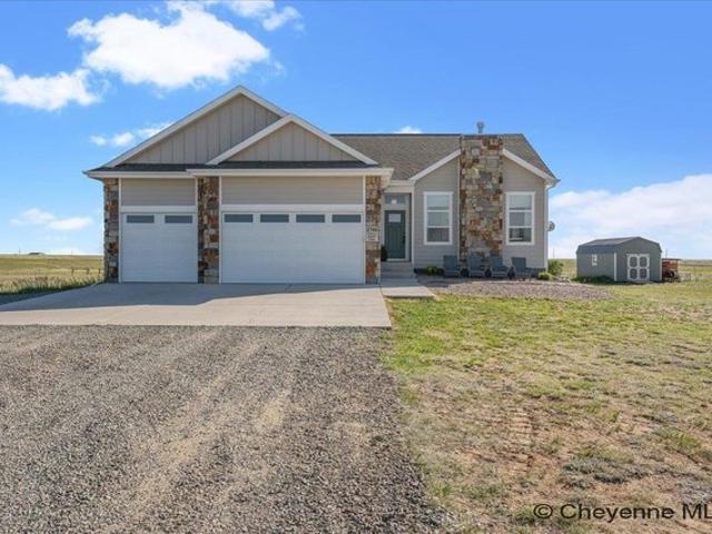 2766 Circle Heart Ln, Cheyenne, WY 82007