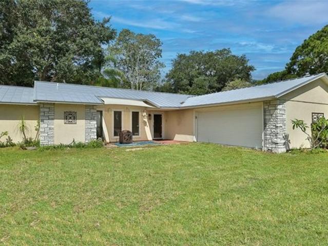 2766 Date Palm Dr, Edgewater, FL 32141