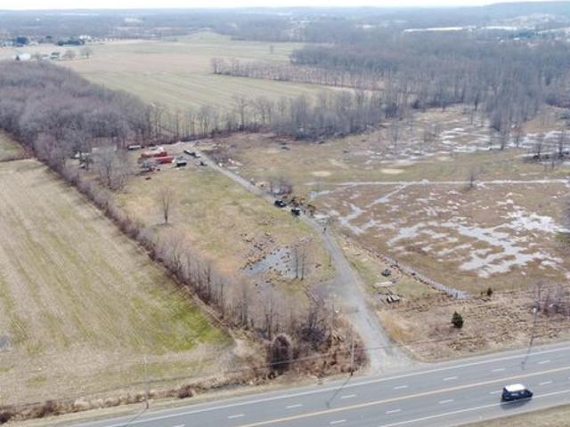 2766 Rt, Columbus, NJ 08022