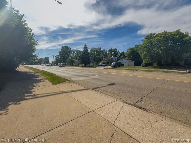 2766 W Huron Street