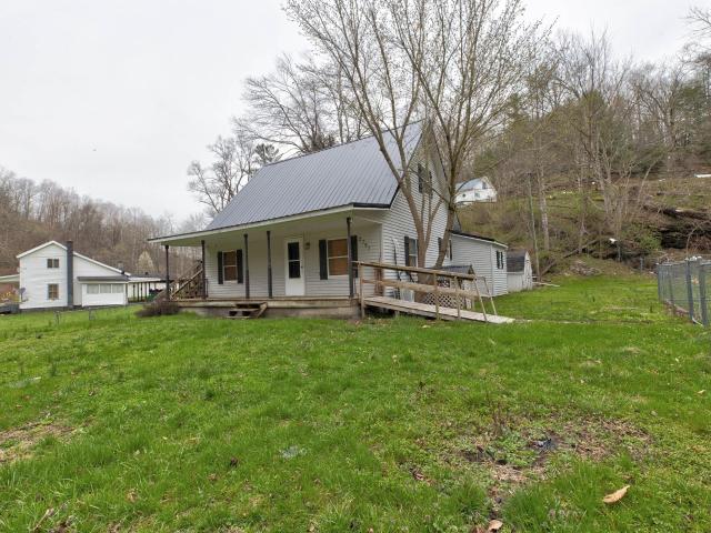 2767 Grahn Road