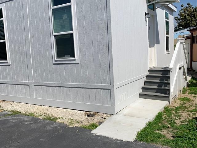 2767 W 1st Street 14