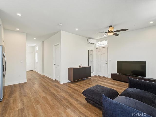 2767 W 1st Street 14
