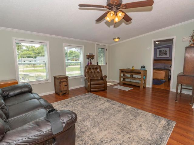 27683 Plainfield Dr