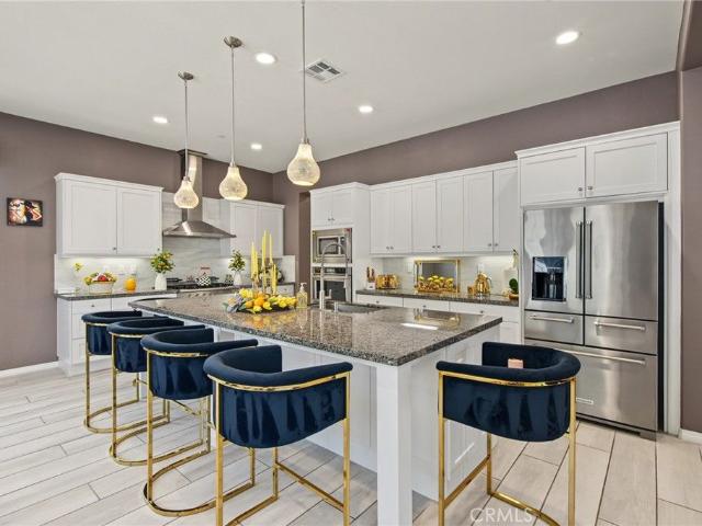 27681 Turnleaf Court, Saugus, US, CA