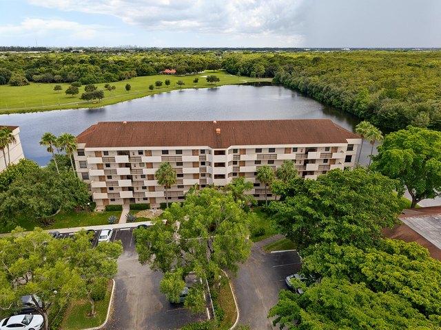 2768 Carambola Cir S Apt 506, Coconut Creek, FL 33066