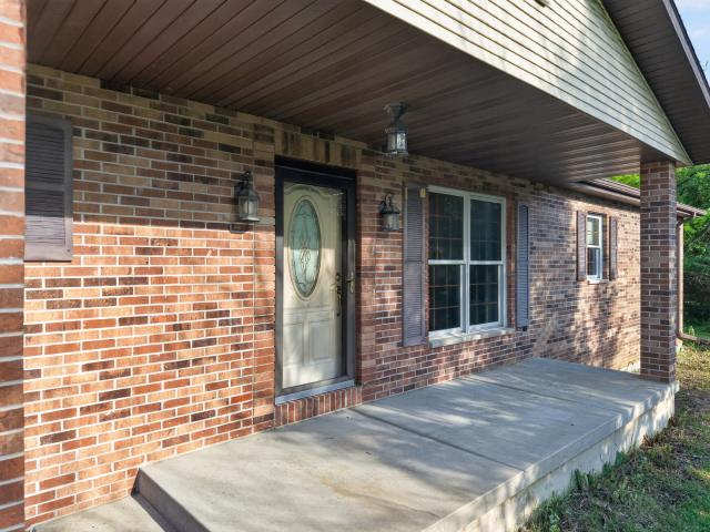 2768 E 2551st Road