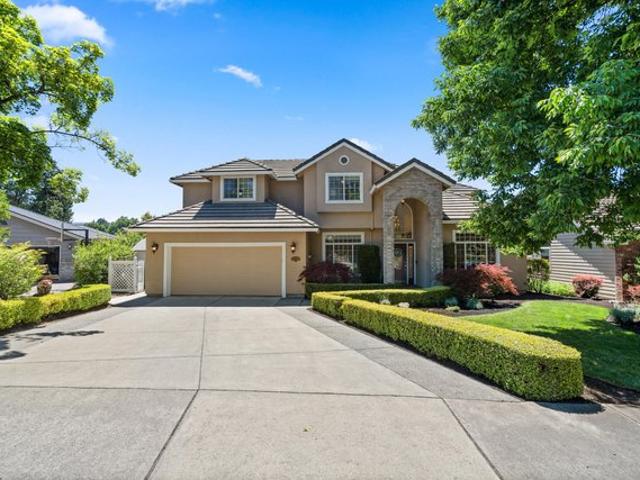 2768 Kerrisdale Ridge Dr, Medford, OR 97504
